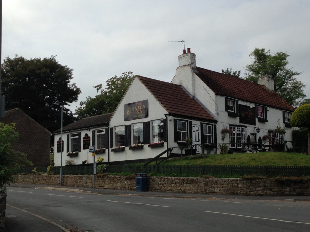 Location | Paddock Lodge