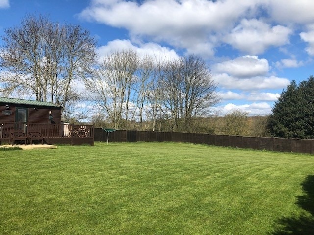 The Outside Facilities – Paddock Lodge